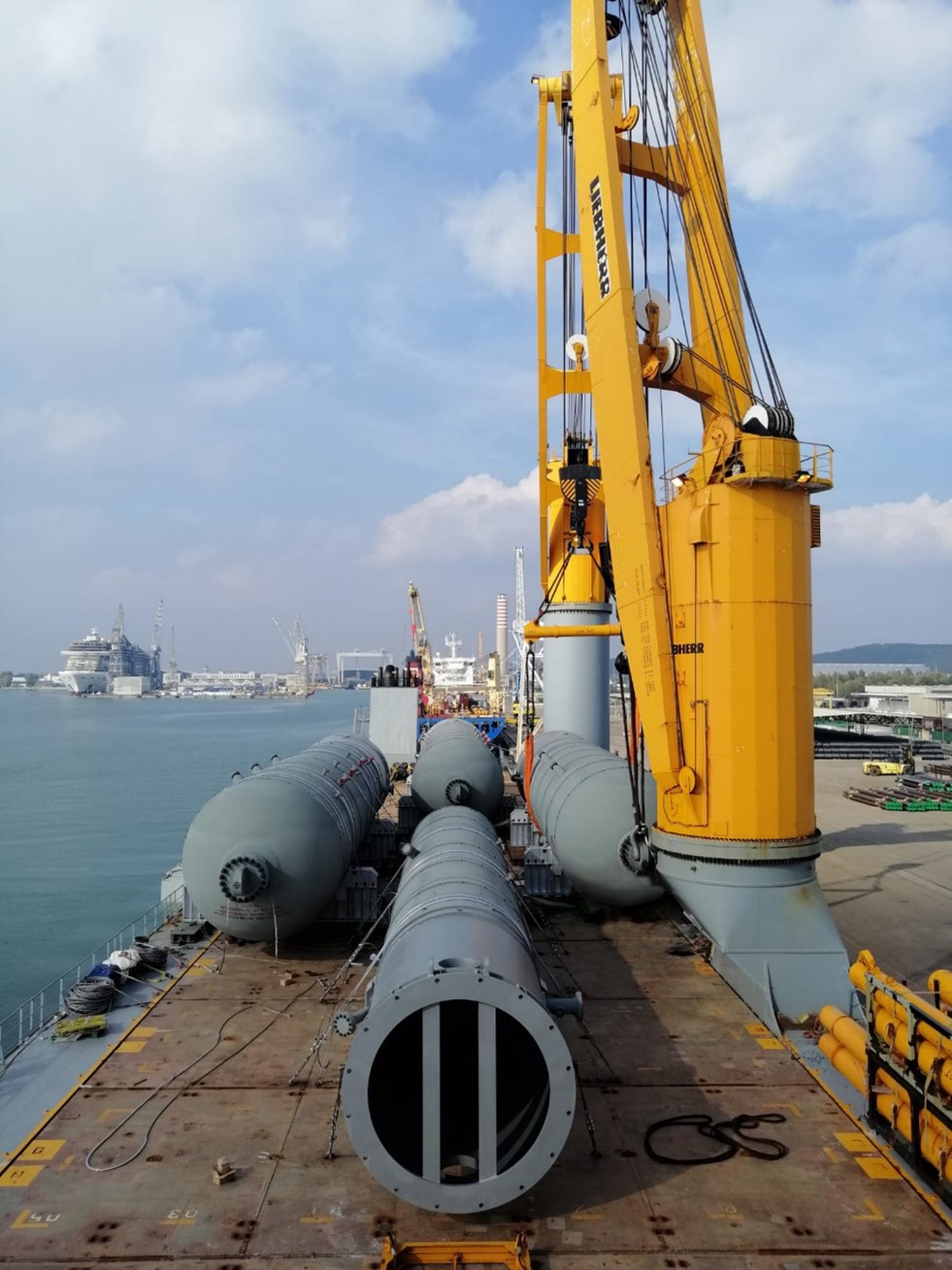 Mangiarotti Produces Specialty Reactor Vessels for Renewable Diesel ...